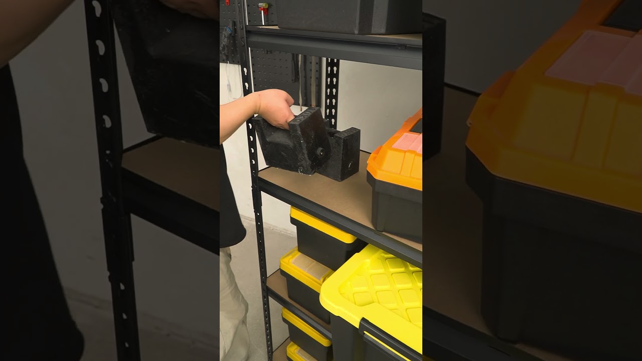 Save space for your warehouse#storagesolutions #storagehome #shelving #shelfstable #home