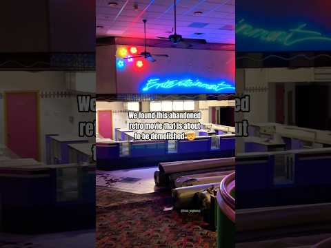 Abandoned retro AMC movie theater with power ๐ฟ๐ฅ