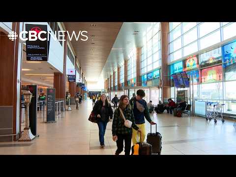 Are fewer Canadians travelling to the United States?