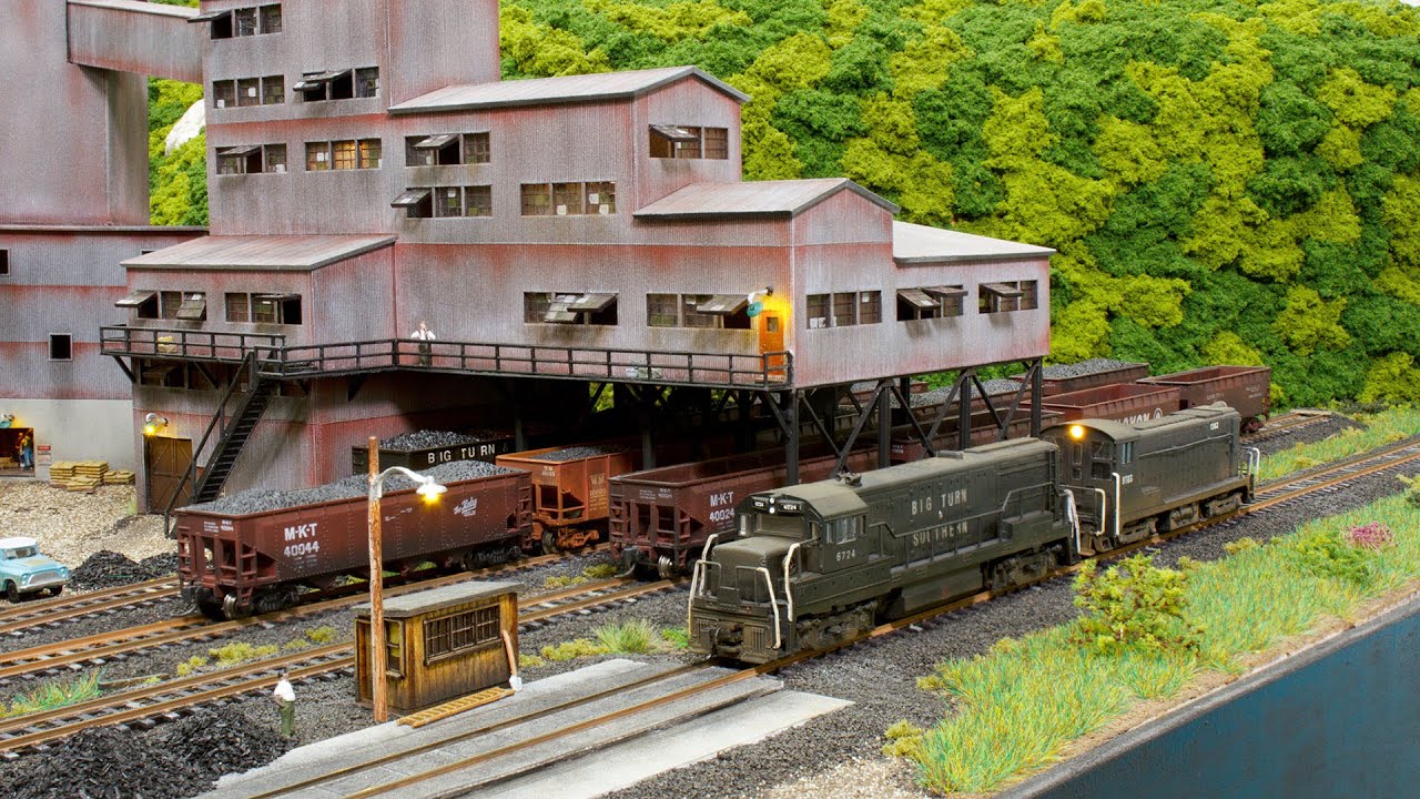 Come see the full 40-minute movie of this awesome N Scale RR free (for a limited time).