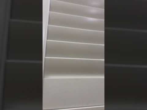 How to open the window blinds