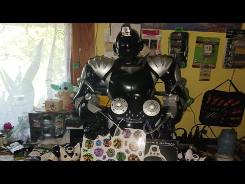 WowWee Robotics Robosapien V2 (3rd Gen Black) Bundle FOR SALE