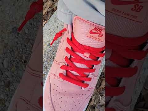 Nike Dunk Low SB Pink Pig #nike #dunk #dunklow #nikesb #sb #nikedunklow #nikedunklowsb #dunksblow