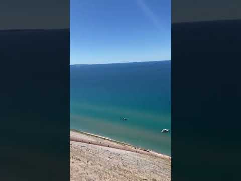I can't believe this is a lake. What is the name of this lake?Let me know in the comments.