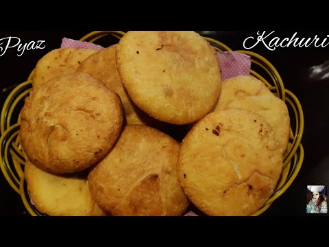 Pyaz kachuri |পেঁয়াজ কচুরি।जोधपुर की प्रसिद्ध प्याज कचौरी।Recipe by Mrs.chaitali's kitchen.