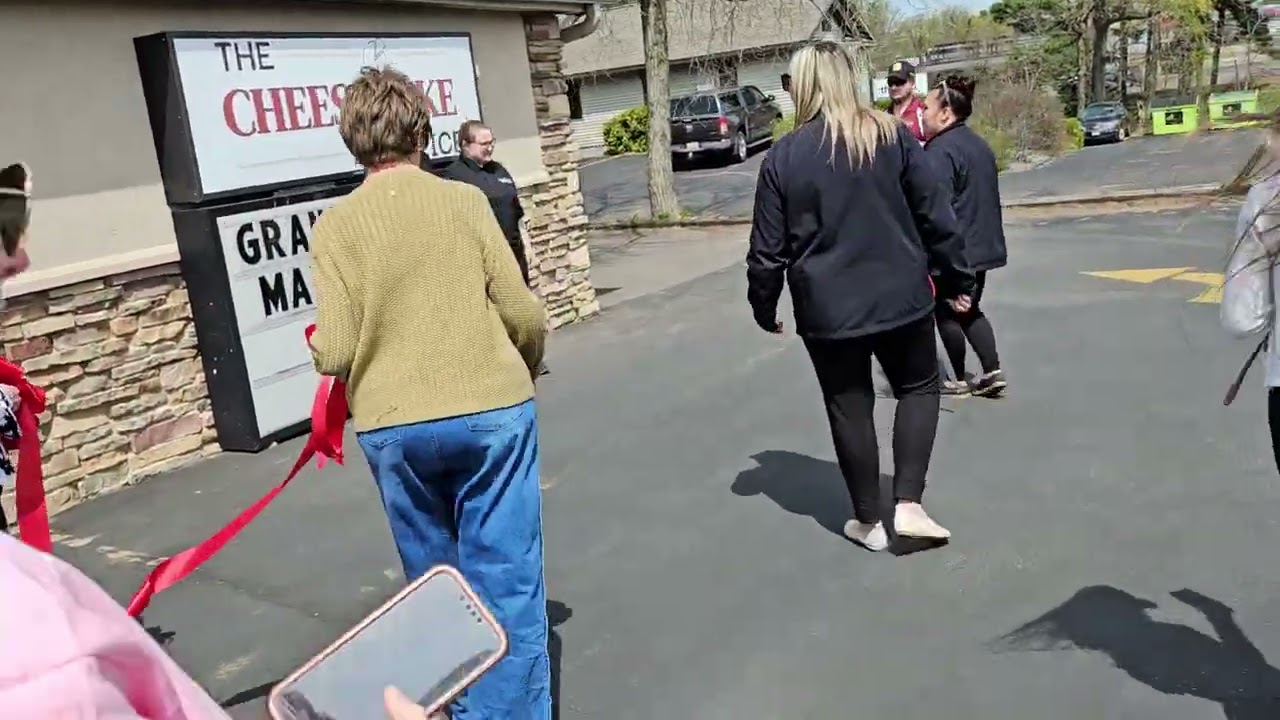 Cheesecake Slice Ribbon Cutting - Full Version