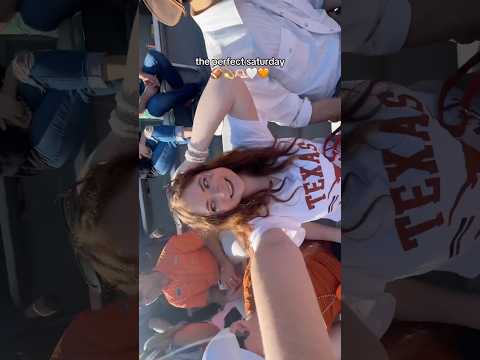 UT Football!! ππ§‘π€π€π» #football #utaustin #texas #shorts #youtubeshorts #short #fyp #college
