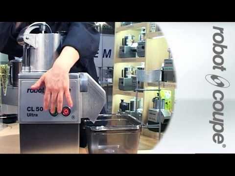 Robot-Coupe CL50 slicing cabbage