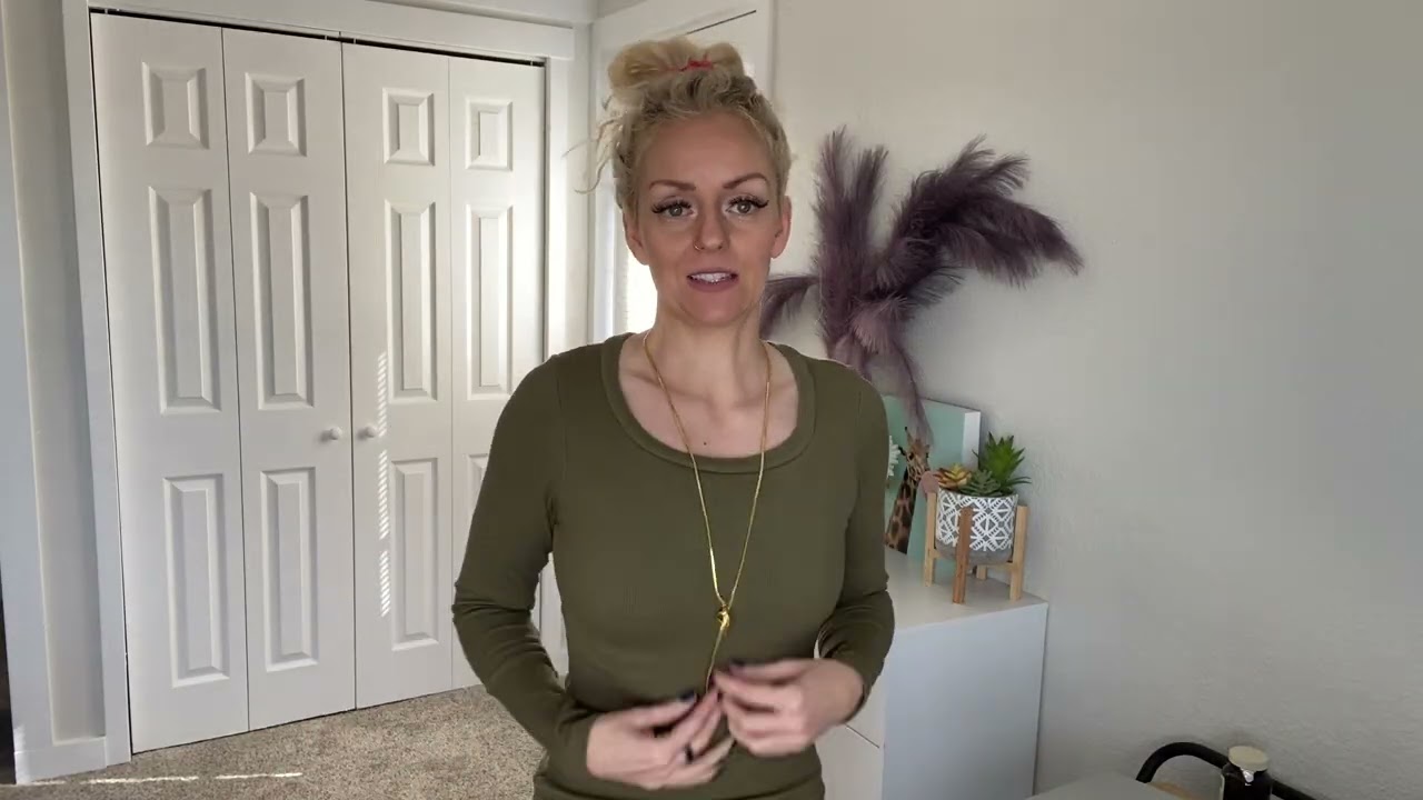 Dainty lariat necklace for every occasion