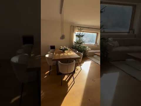 Minimalist Living Room Design Ideas for Modern Homes Space-Saving, Elegant