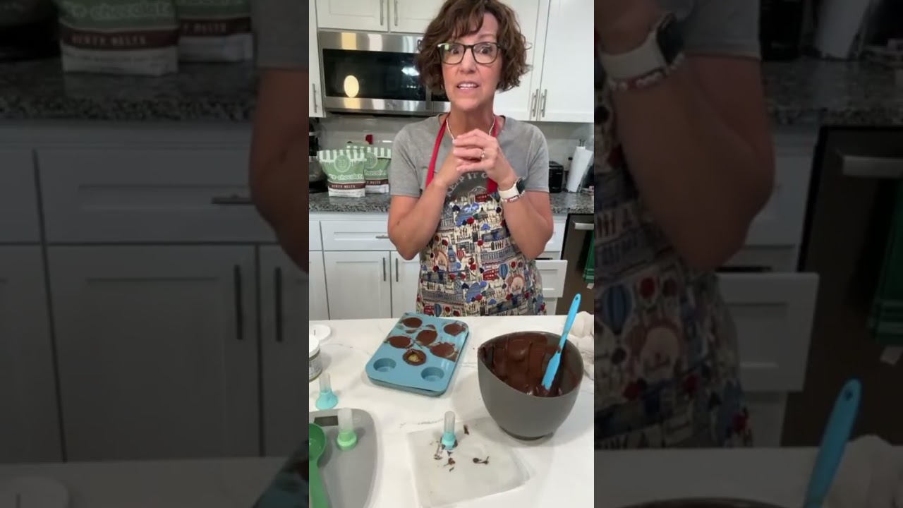 Dubai Cake Pucks and Edible Gold