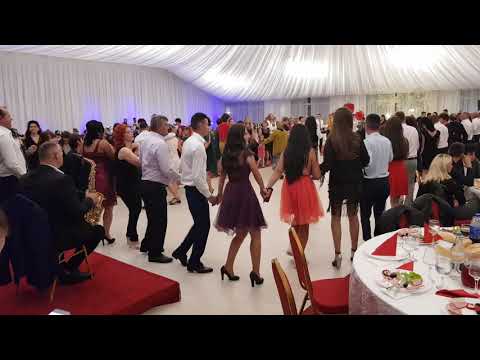 Sarba ca la Gorj | Nuntă la Cort | Bustuchin | Facebook:Raluca&Marius Events