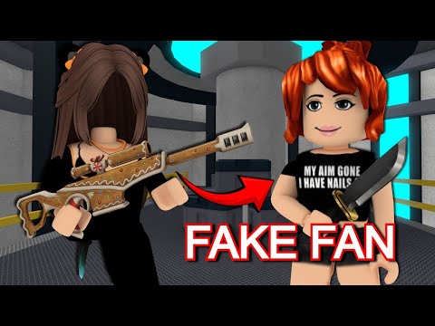 Beating A FAKE FAN With The MOST EXPENSIVE WEAPONS In MM2... (Murder Mystery 2)