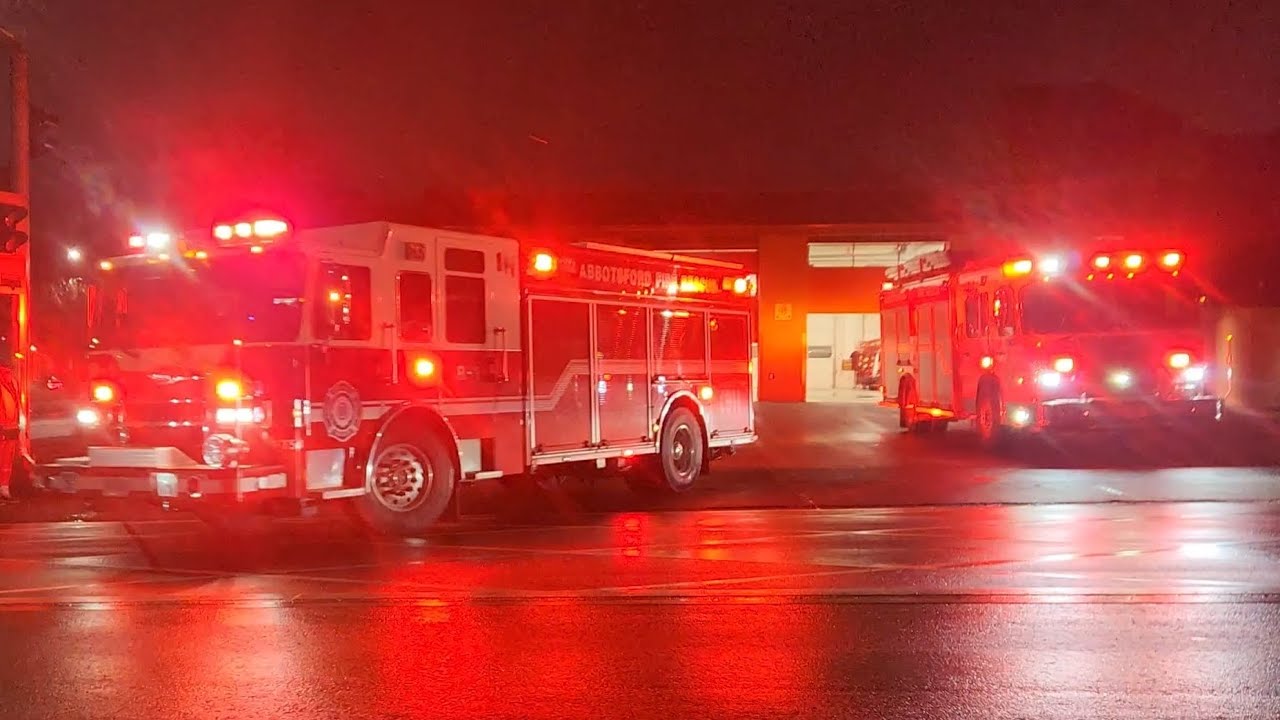 Abbotsford Fire Rescue Service - Engine 1 & Rescue 1 Responding