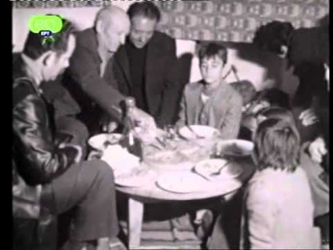 ΧΡΟΝΙΑ ΠΟΛΛΑ | Οἱ Φοβερές Σημαῖες, ξεδιπλωθεῖτε στόν Ἀέρα! ΓΑΛΑΝΟΛΕΥΚΟ blog