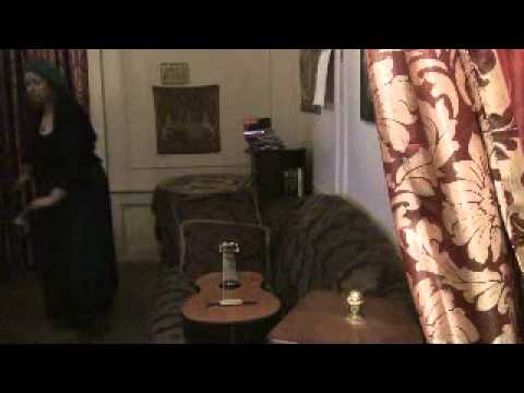 "VA MON AMI VA" French, voice, guitar, dance