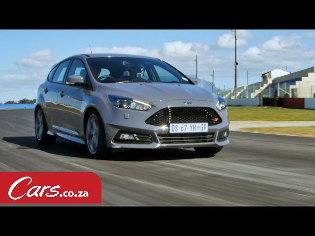 Track Test Ford Focus ST [Video]