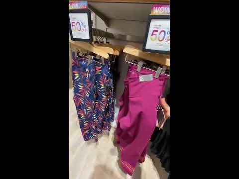 Big Sale in GAP store