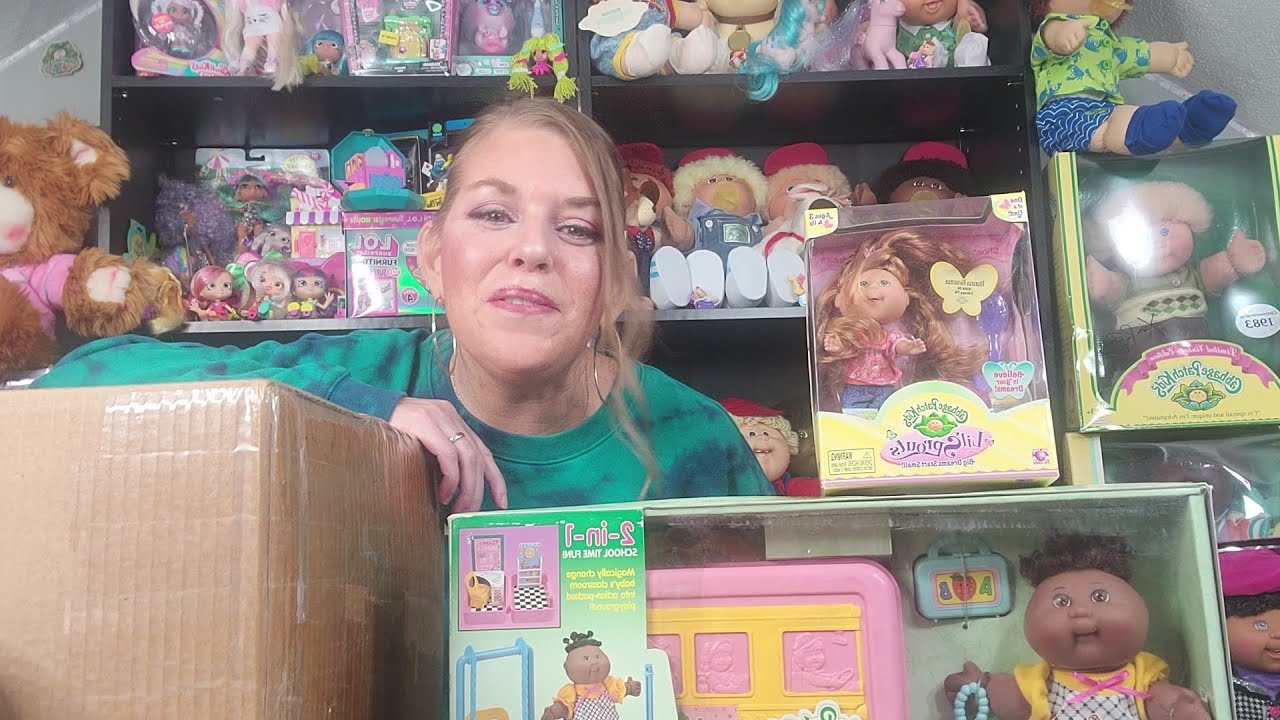 Cabbie Mail Unboxing Cabbage patch Kids