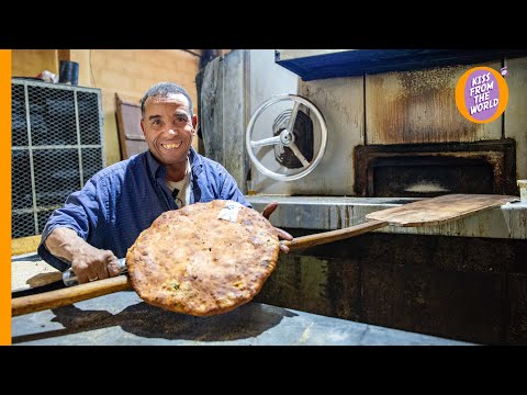 How to make Madfouna (Berber pizza): the taste of authentic Moroccan food from Rissani