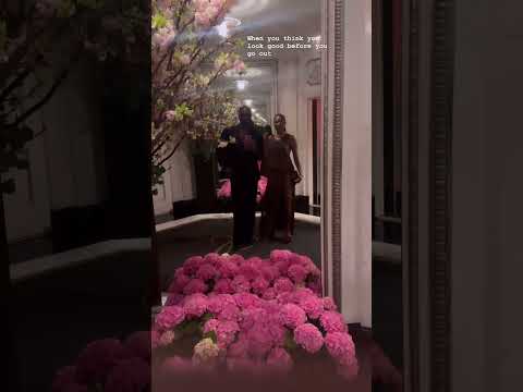 Dwyane Wade’s Wife Thought He Was Taking A Picture And Realizes It’s A Video😂😂😂
