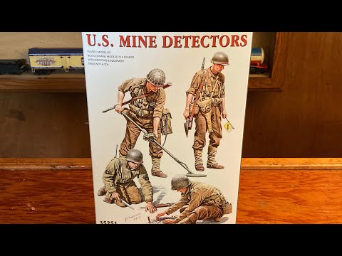 WW2 U.S. Mine Detectors 1/35 scale MiniArt figures review