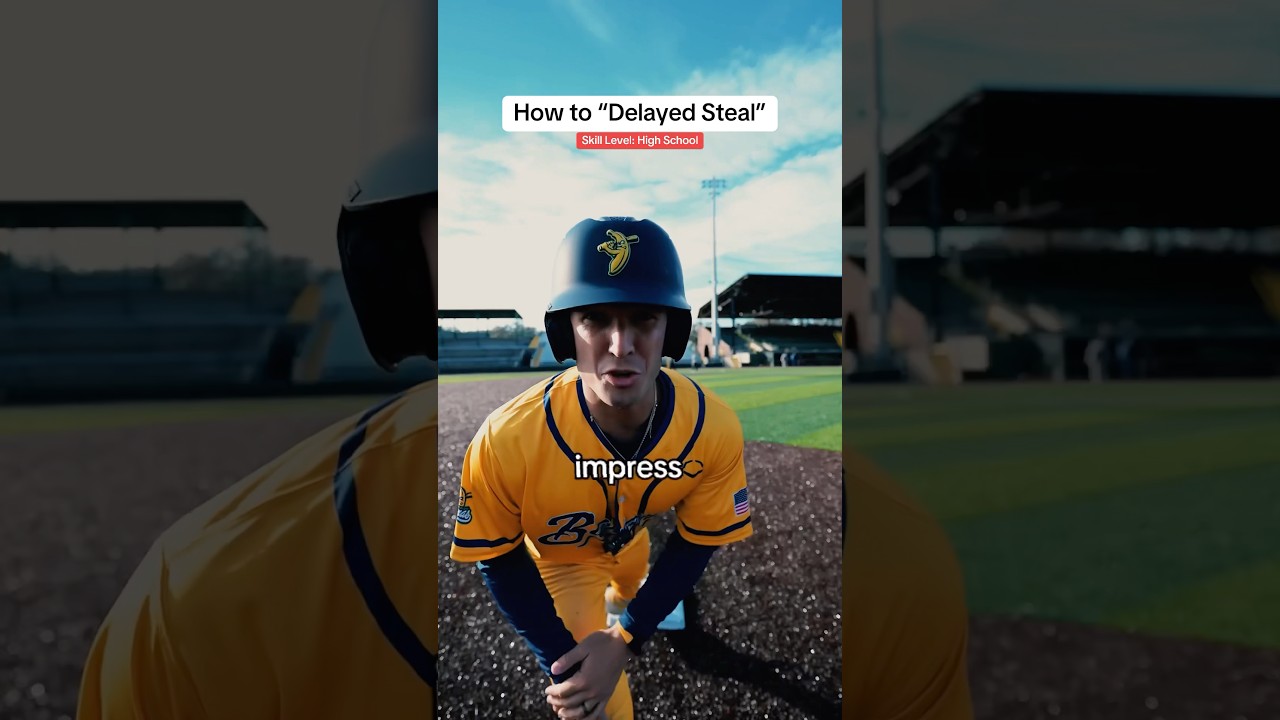 How to “Delayed Steal” like a PRO #baseball