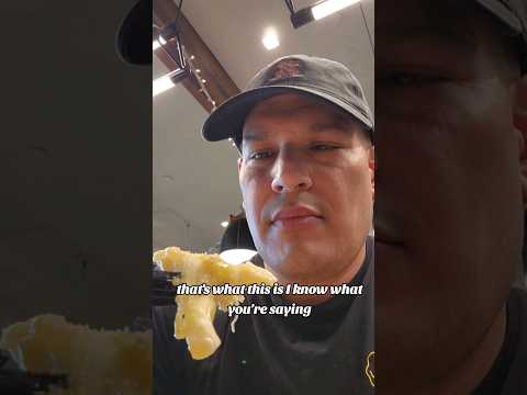 Rating Airport food: SJC Airport in San Jose, California | Mac and Cheese kitchen