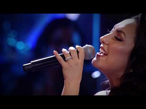 Colinde Romanesti cu Andra - Colaj Colinde de Craciun (Playlist Colinde ...