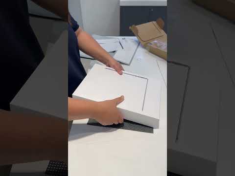 Unboxing Apple 13-inch MacBook Air M2 2022 Space Grey