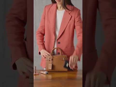 Le Sac à main en cuir Emilie est le sac de vos rêves !