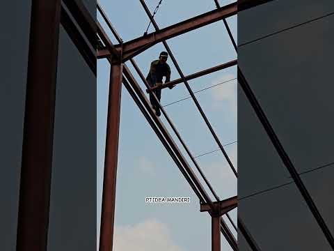 PEMASANGAN DINDING SAMPING PROJECT KANTOR DAN GUDANG BY PT.IDEA MANDIRI