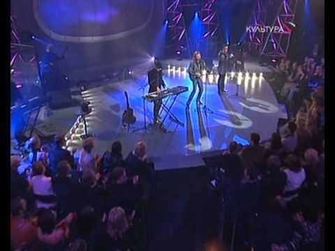 Bee Gees - Chain Reaction (HQ)