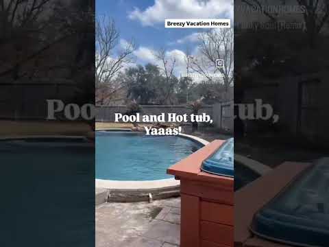 Hot tub and Pool, Cypess TX #booknow #vacationrental #airbnb #traveltexas