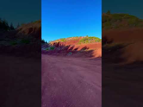 Red Rocked-Gravel Quarry👀🎥 John Deere #shorts #forestry #gravel #mine #rock #nature #earthsecret