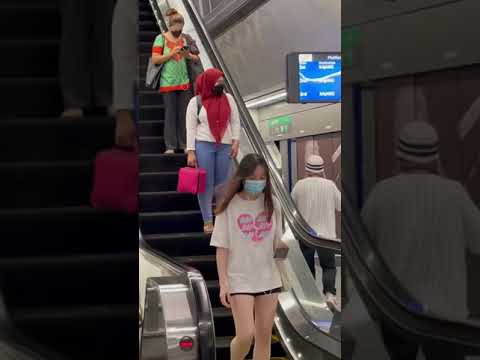 Malaysia MRT , LRT #malaysiavlog #malaysialifestyle #morningwork #malaysiafood