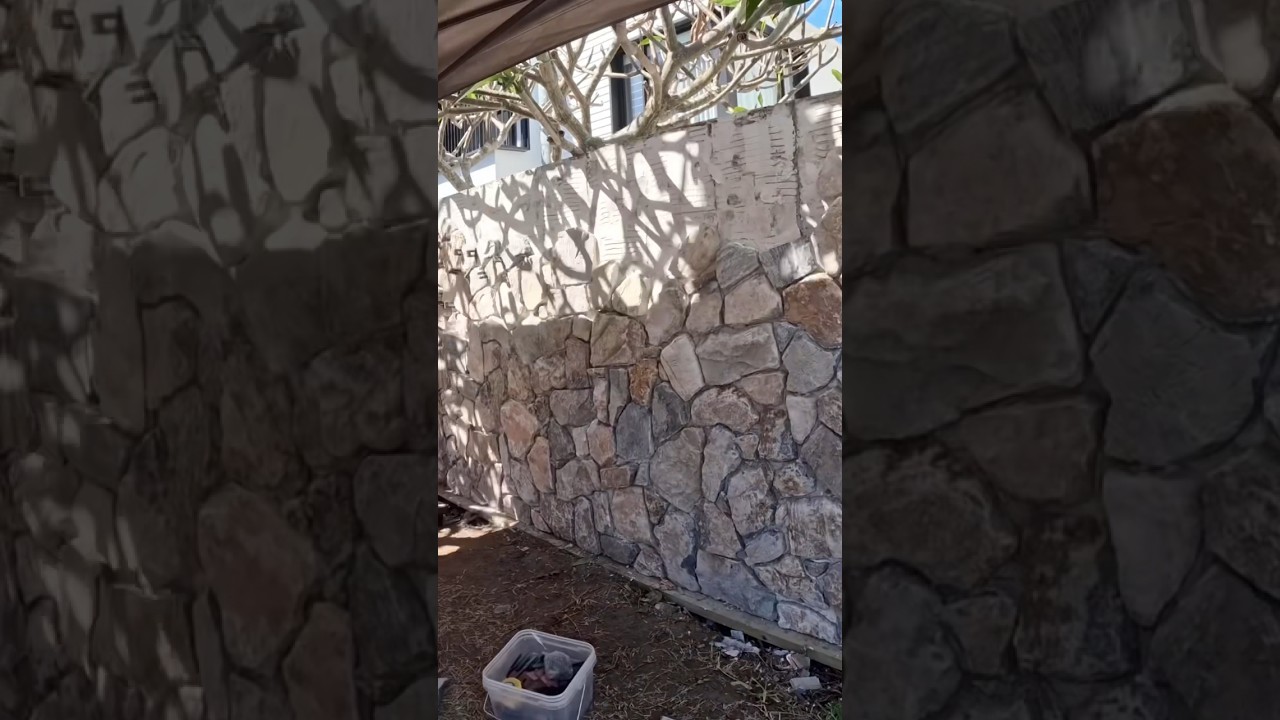 Facade wall cladding with Vermont stone. #landscaping #outdoors #landscapeideas