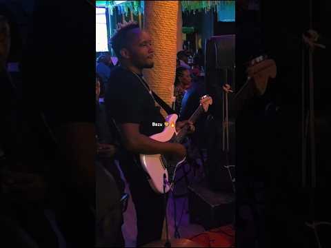 Alex KASAU katombi π¦π₯ Performing π₯ Guitar skills π₯