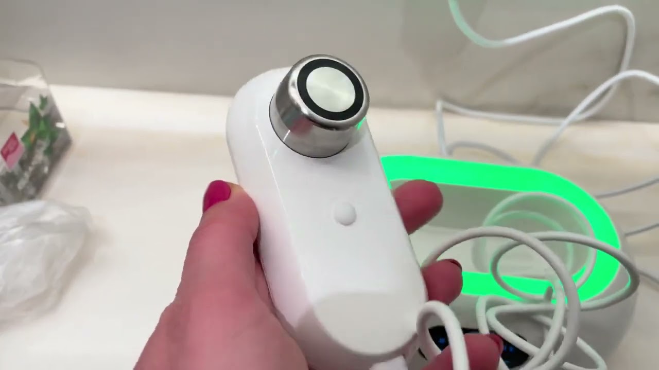 Аппарат для RF-лифтинга и омоложения кожи iluminage Youth Activator Pro