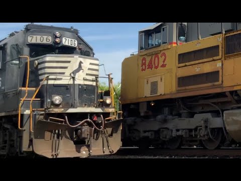 NB Norfolk Southern 15E and SB P47, Courtenay, Seneca, SC, 1552 hrs., Thursday 1 June 2023, 82° 57%