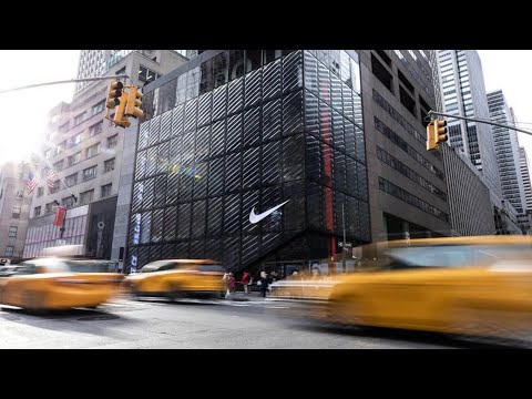 Is Headquarters Singular or Plural in English? | EN version | Denglisch Docs