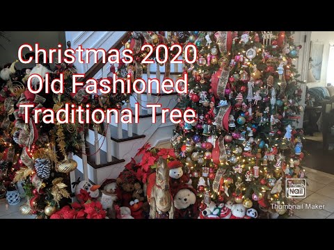 Christmas 2020 Old Fashioned Traditional Tree Entry Foyer