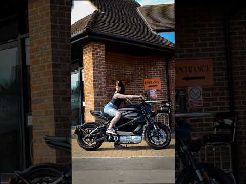 Harley Davidson Live wire ⚡ What do you think of this bike? #harleydavidson #motovlog #livewire