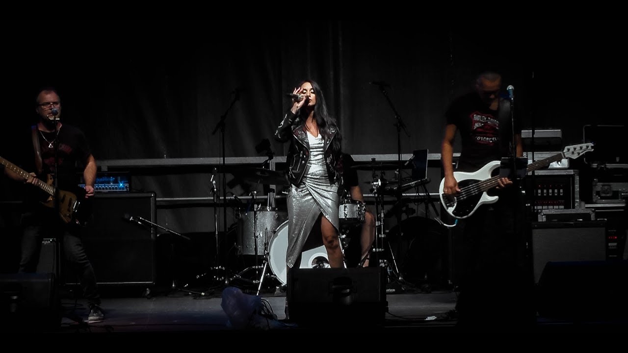 Hire Blush - Top 40 Band in Toronto, ON | GigSalad