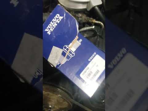 water boat volvo penta 4.3 GL change espark pleaks and tuning part 02