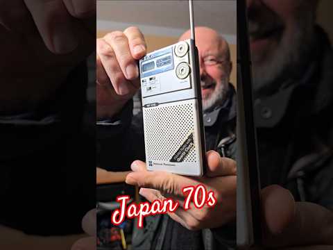 70s Vintage Mini Pocket Radio Receiver National Panasonic RF-016 FM/AM Japan
