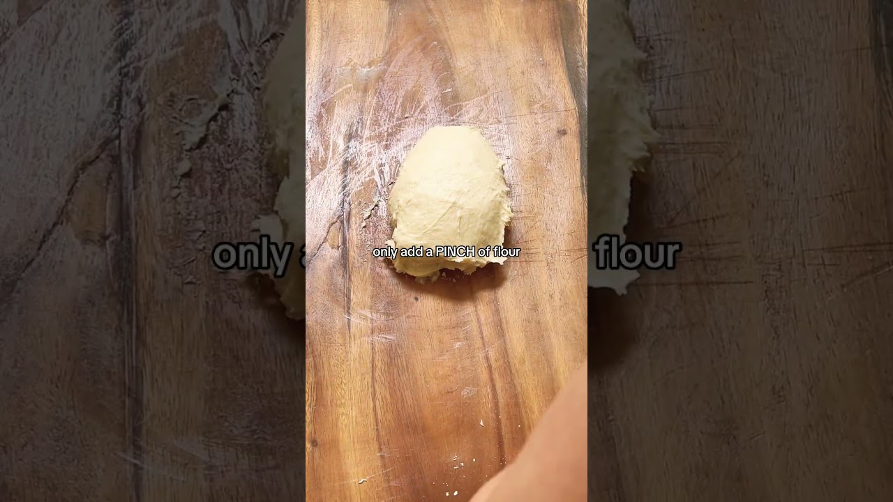 Baking tip: kneading dough by hand! #breadmaking #bakingtips