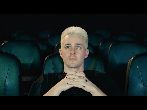 Vaultboy Everything Everywhere Feat Eaj Clip Vidéo Paroles Et Karaoke