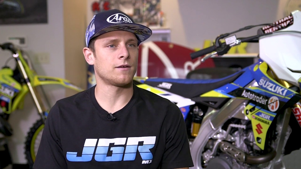 How a pro motocross racer returned from a broken back