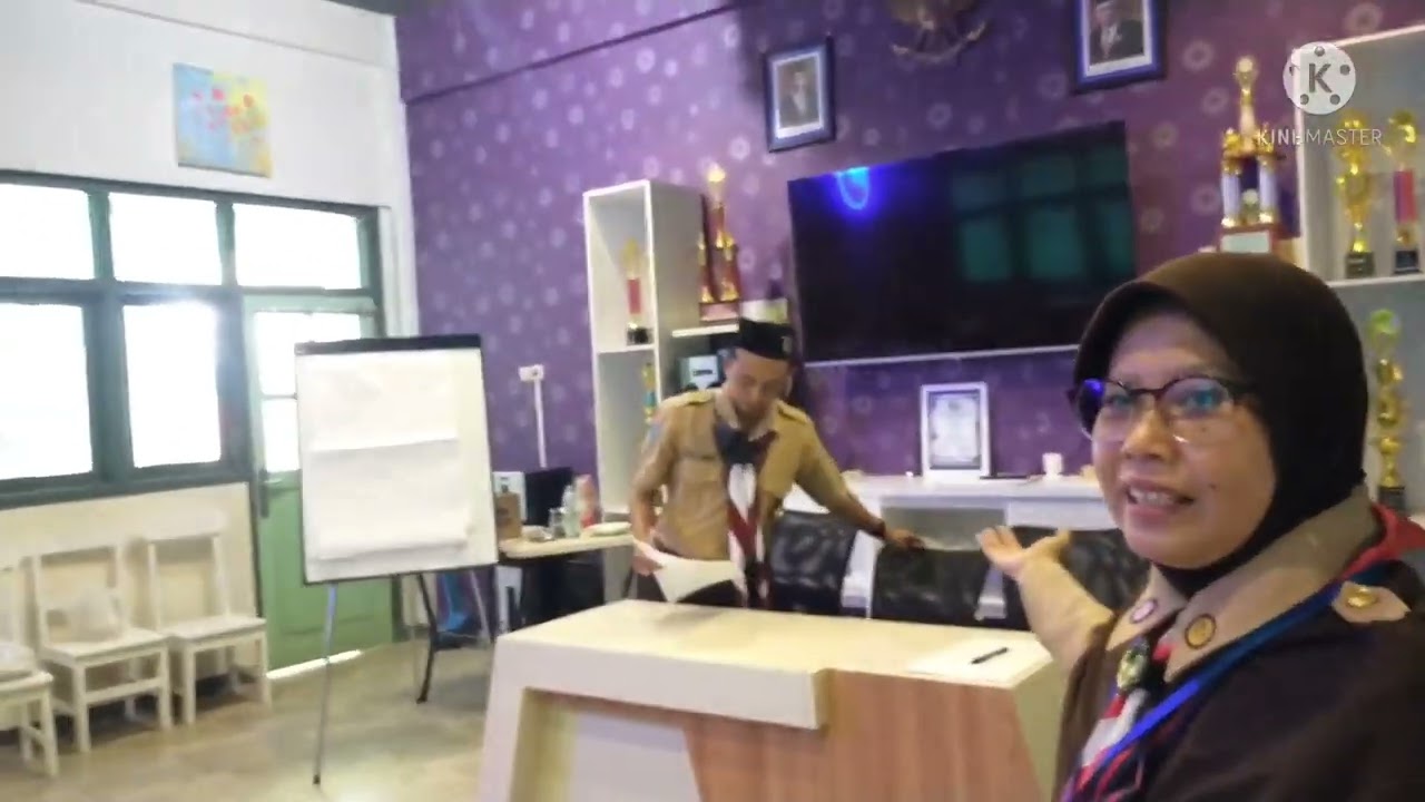 Melatih menyusun program latihan siaga